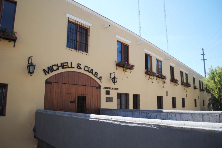 Privados donaron kits de protección sanitaria - Diario EP - Perú